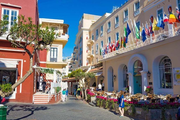21 Top Things To Do in Capri (+Map & Tips For Your Visit)