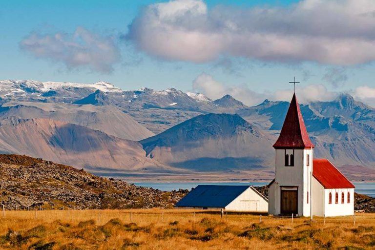 Where to Stay on Snæfellsnes Peninsula (Iceland): Best Towns & Hotels