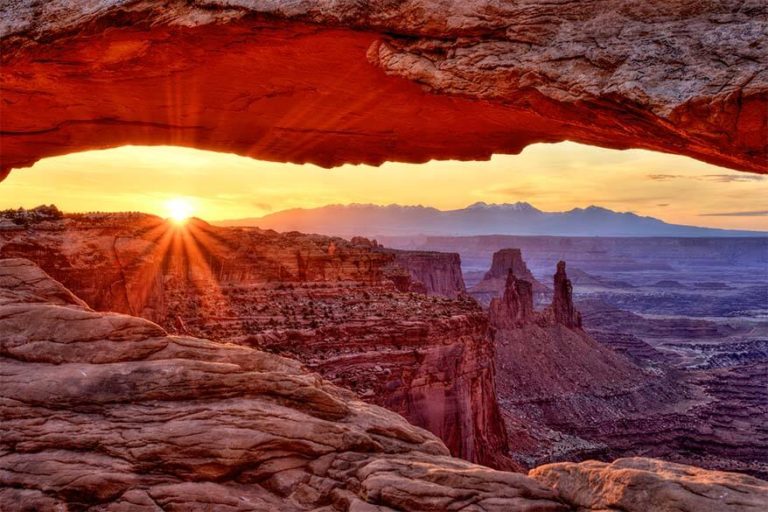 How to Visit Mesa Arch - Best Easy Hike in Canyonlands (Info & Tips)