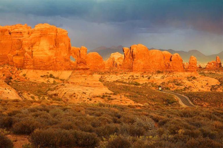 Moab Itinerary Ideas for 1 to 5 Days (How to Plan a Trip + Tips)