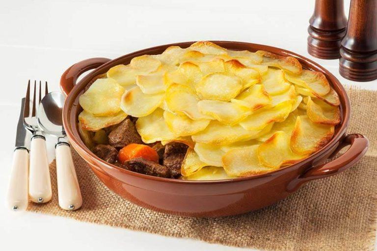 British Food: 29 Best UK Dishes (& Where to Try Them)