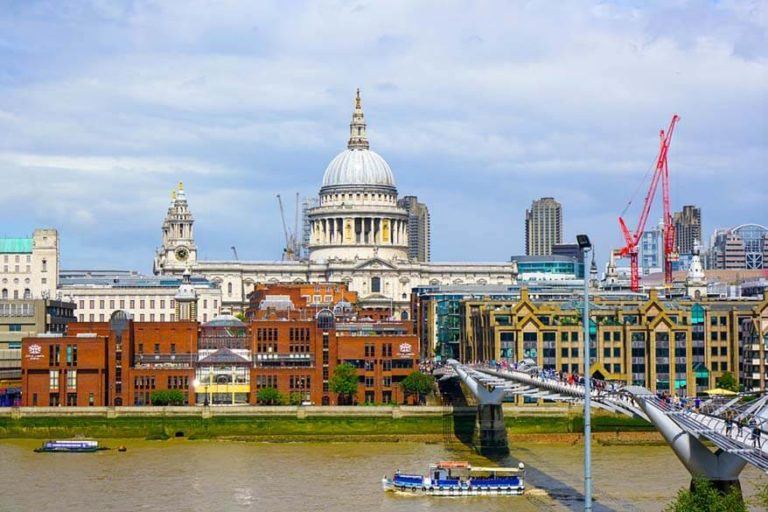 23 Best Views in London: Skylines, Rooftop Bars, Viewpoints & More