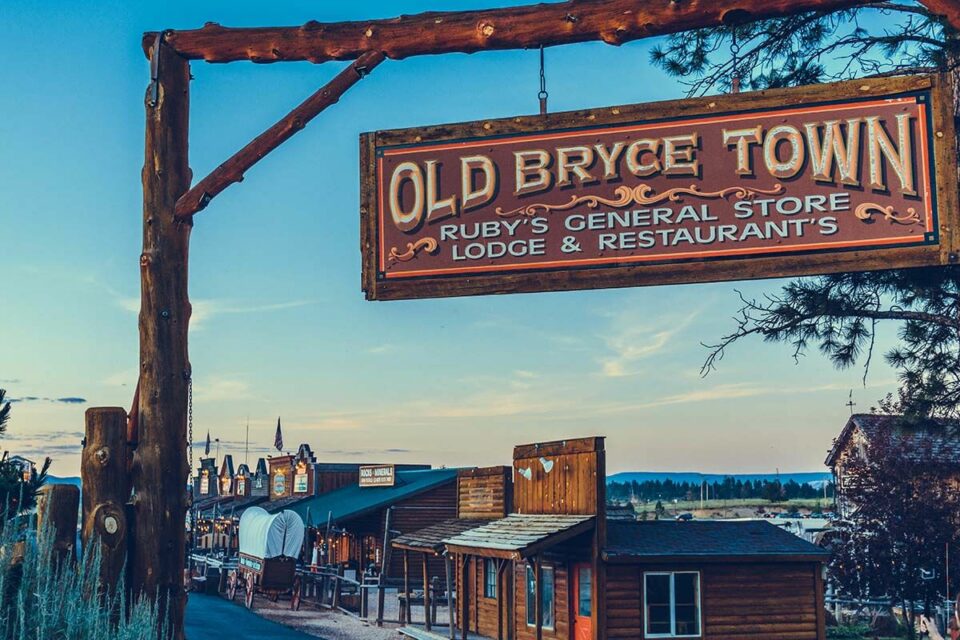 Zion to Bryce Canyon: Itinerary for 1, 2, or 3 days (+Map & Tips)