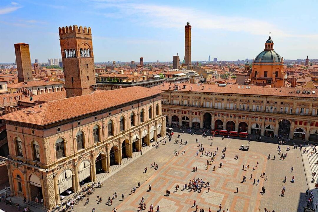 18 Top Places To See Best Things To Do In Bologna Italy Map Tips 