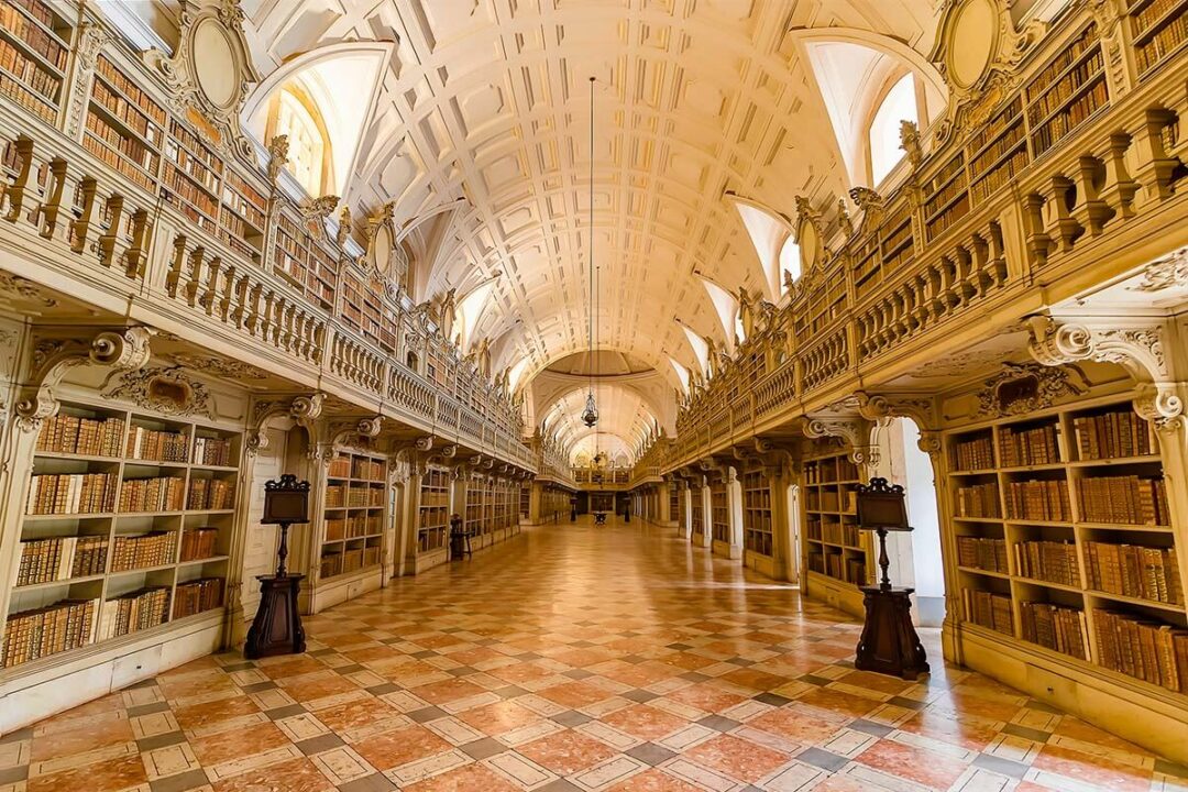 19 Best Day Trips from Lisbon (+ How to Visit, Top Tours & Map)