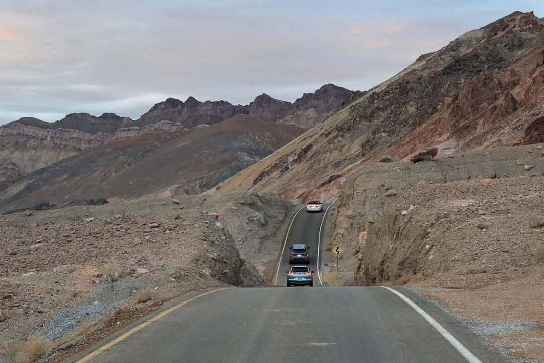 6 Absolute Best Things to Do in Death Valley (+Map of Must-Sees)