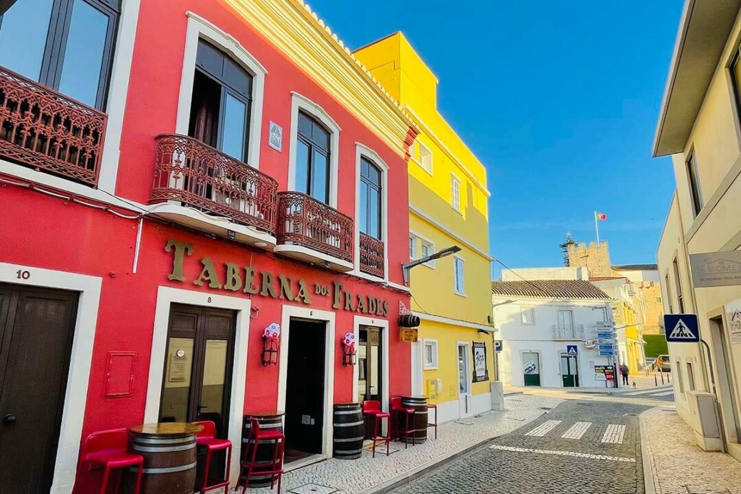 7 BEST Towns to Visit in Algarve, Portugal (+Map & Tips)