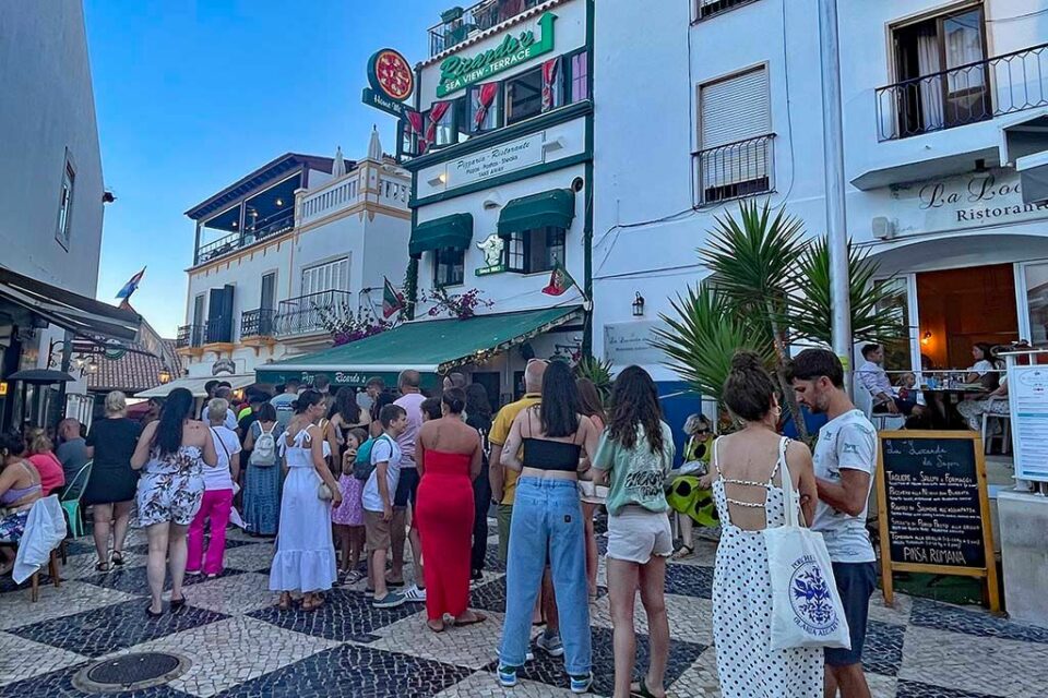 13 Best Restaurants in Albufeira (+Map & Insider Tips)