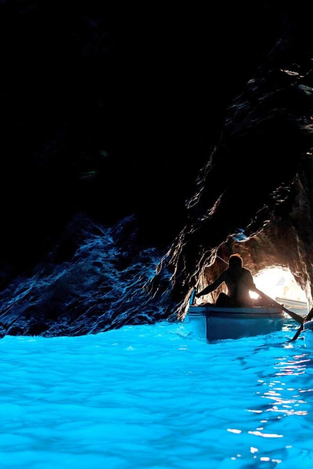 10 Days Itinerary for Amalfi Coast, Naples & Capri (+Map & Planning Tips)