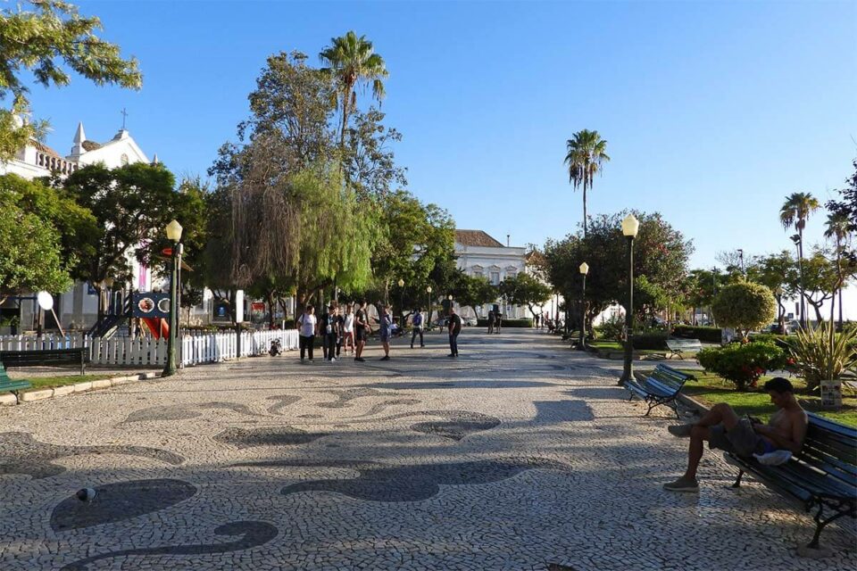 Faro, Portugal: 14 BEST Things to Do & Places to Visit (+Map & Tips)