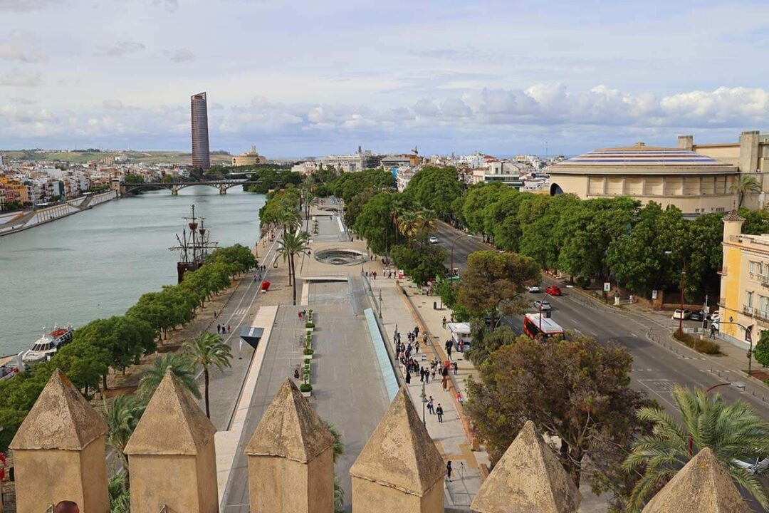 One Day in Seville: Itinerary for First Visit (+Walking Map & Tips)