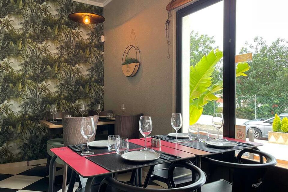 13 Best Restaurants in Albufeira (+Map & Insider Tips)