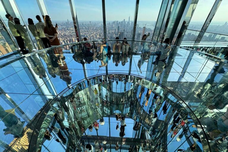 5 Best Observation Decks in NYC (+3 Unique Viewing Platforms)