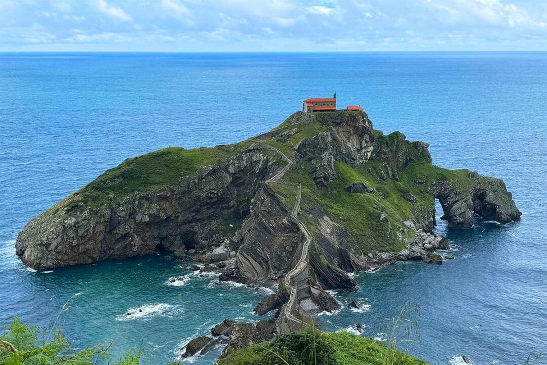 9 Tips for Visiting San Juan de Gaztelugatxe, Spain
