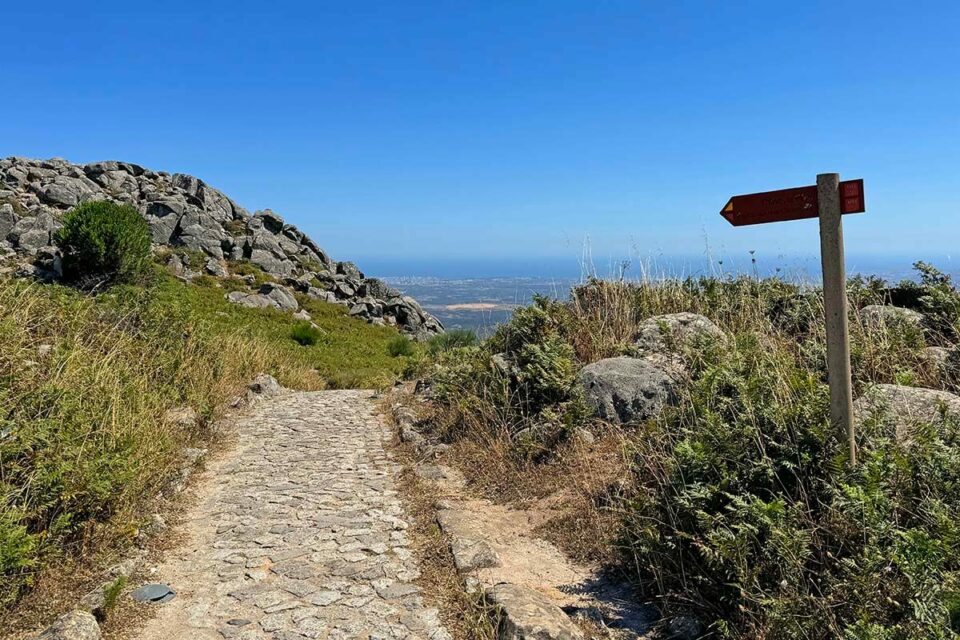 Monchique, Portugal: Best Things to Do, Map & 1-Day Itinerary